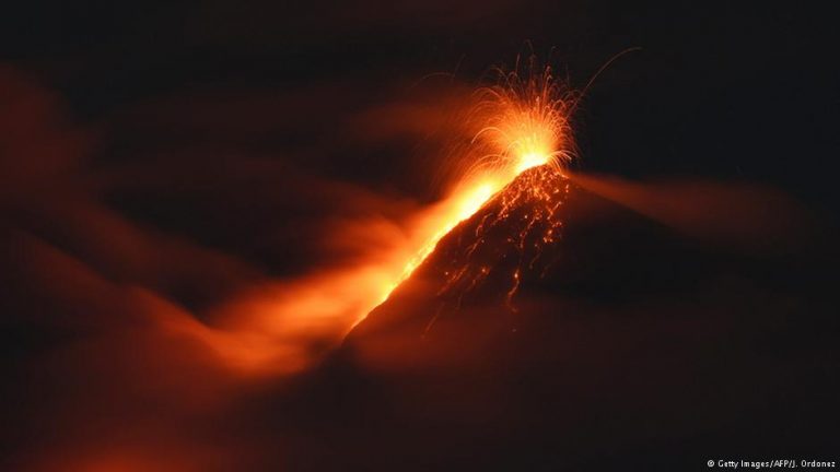 Kenapa Allah menciptakan gunung api?